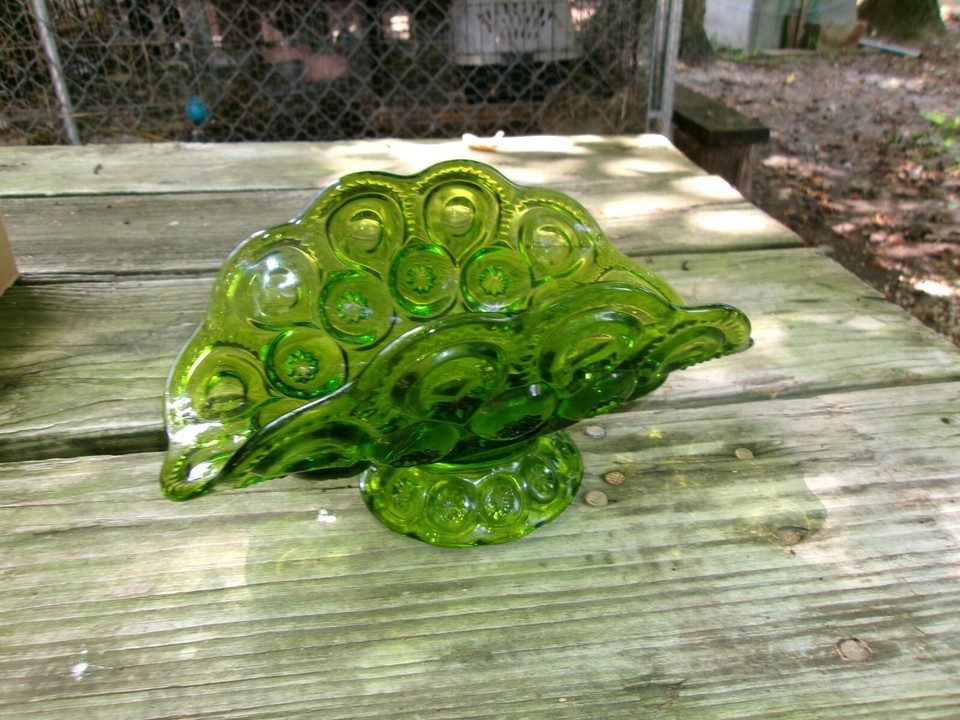 Vintage Green Art Glass Open Cradle Style Basket Dish, No Maker's Marks ...