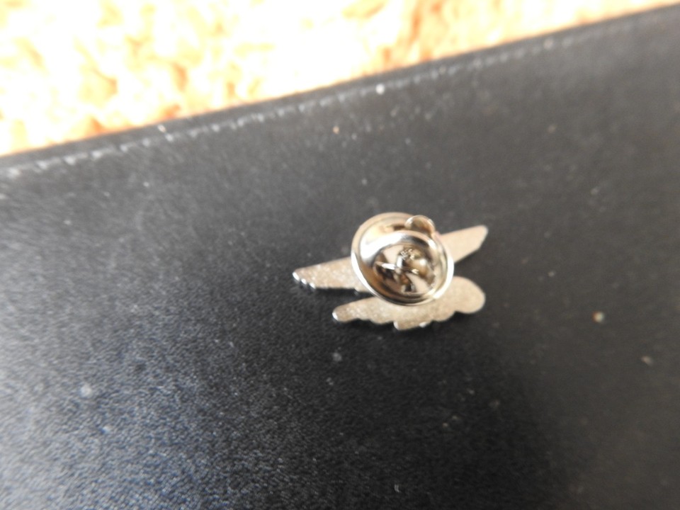 007 James Bond Aston Martin Pin Badge | eBay UK