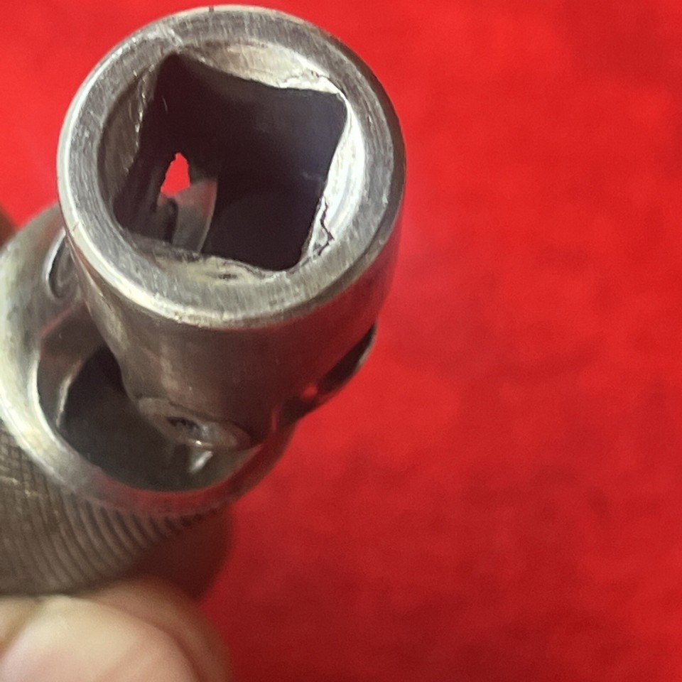 Matco Tools 3/8" Drive 6 Point 5/8" Swivel Spark Plug Socket BDU206P ...