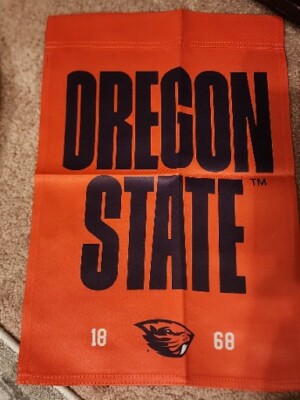 **NEW Oregon State Beavers 12”x18” Garden Flag by FOCO** | eBay