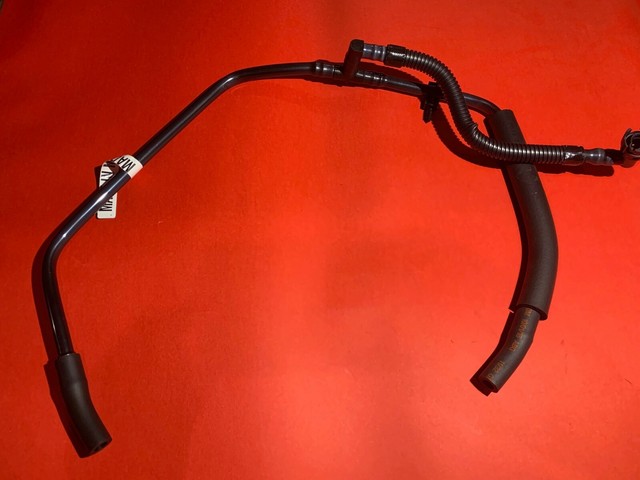 Genuine Holden PCV Hose Pipe VZ Ve Commodore RA Rodeo RC Colorado V6 ...