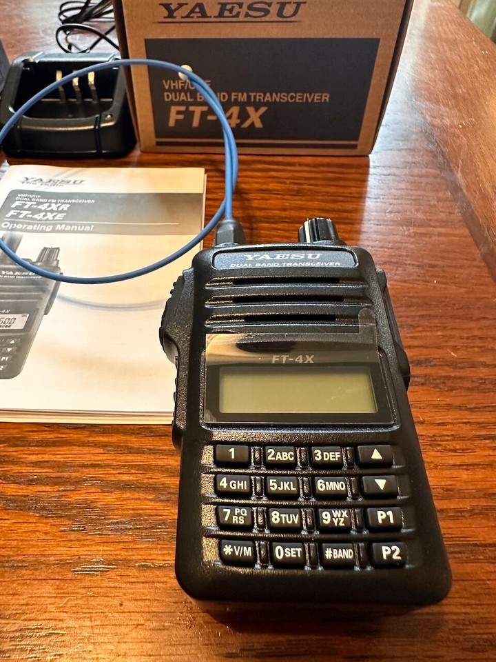 Yaesu Ft-4x Dual Band HT with Signal Stick antenna 788026166558 | eBay