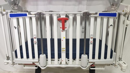 Stryker Cub FL19H FL19-3279 Pediatric Crib | MFG 2014 | eBay