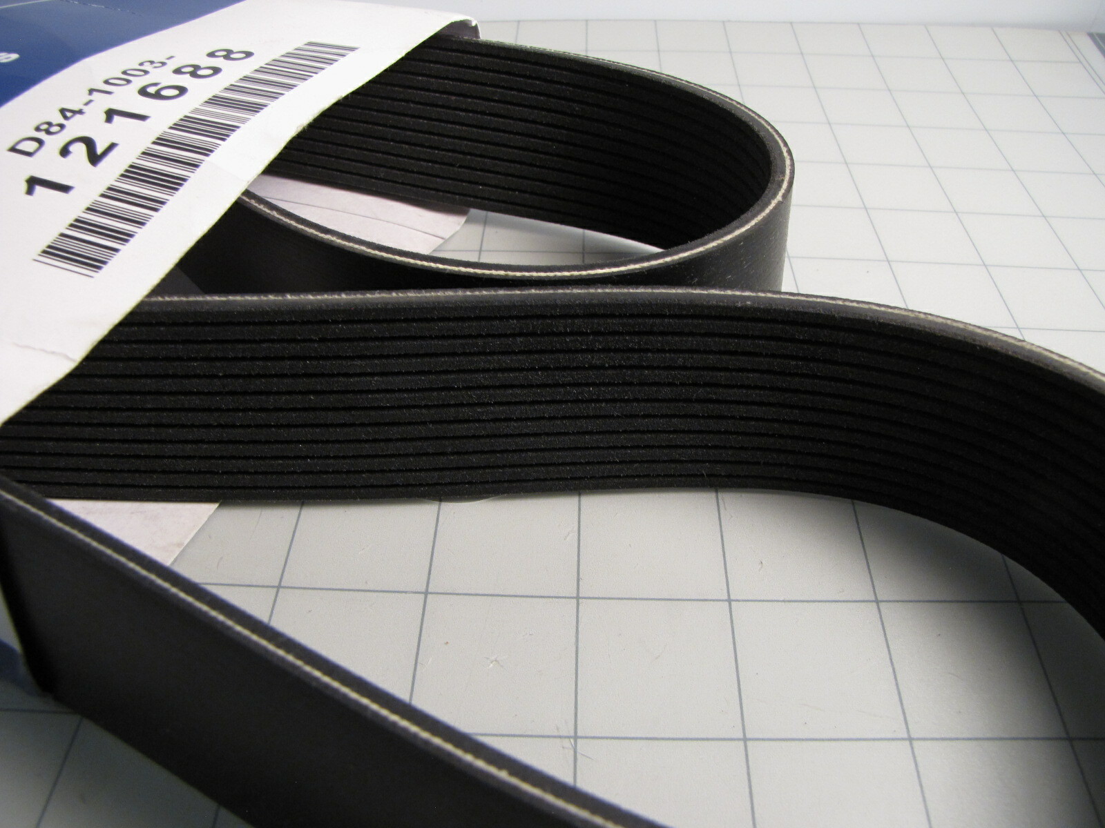 Paccar Genuine Parts D84-1003-121688 Engine Belt 12-Rib 1688mm Aramid ...