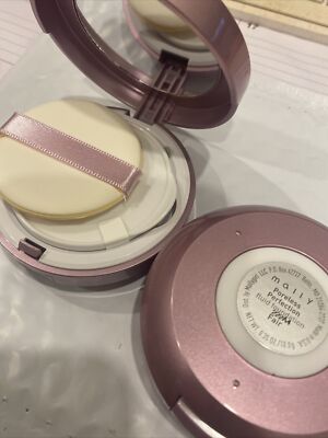 Mally Face Poreless Perfection Fluid Foundation Makeup~ Fair~2 Compact ...