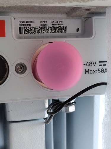 ERICSSON MODEL AIR 6449 B77D 5G RADIO & ANTENNA KRD 901 206/11 KRE 105 ...