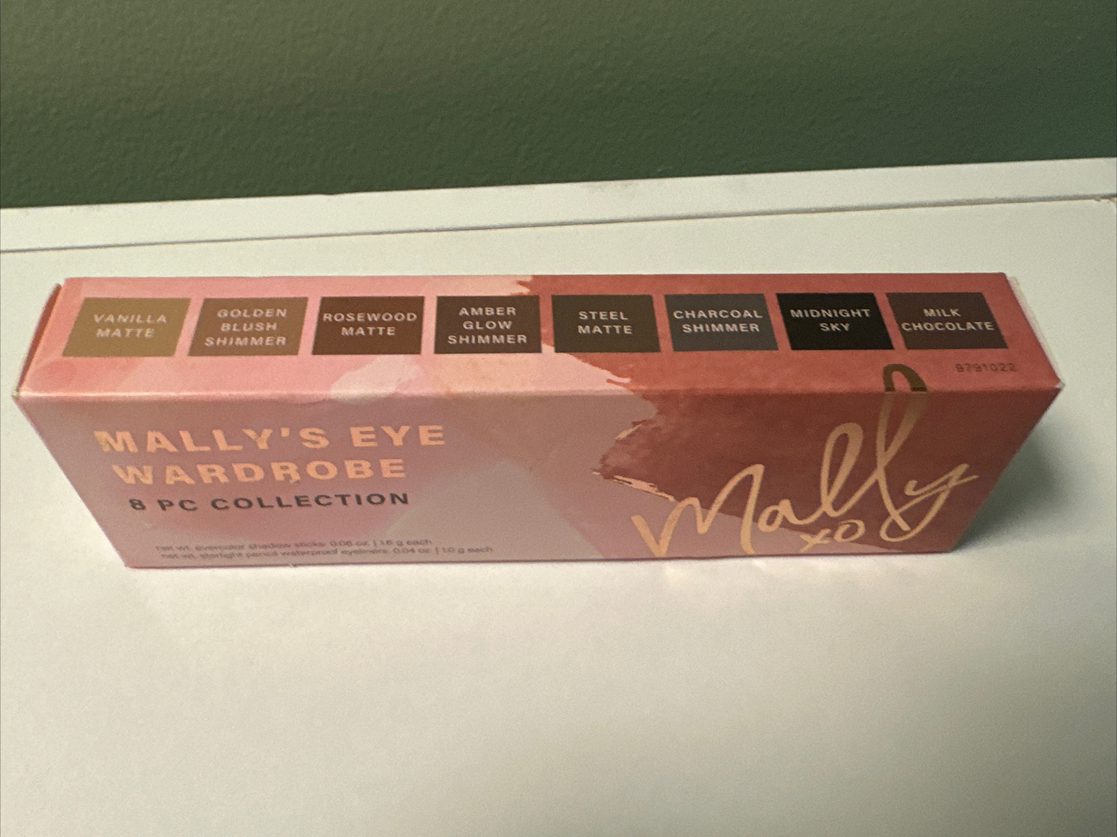 Mally XO Mally’s Eye Wardrobe 8 Pc Collection Evercolor Shadow Sticks Eyeliners for sale online ...