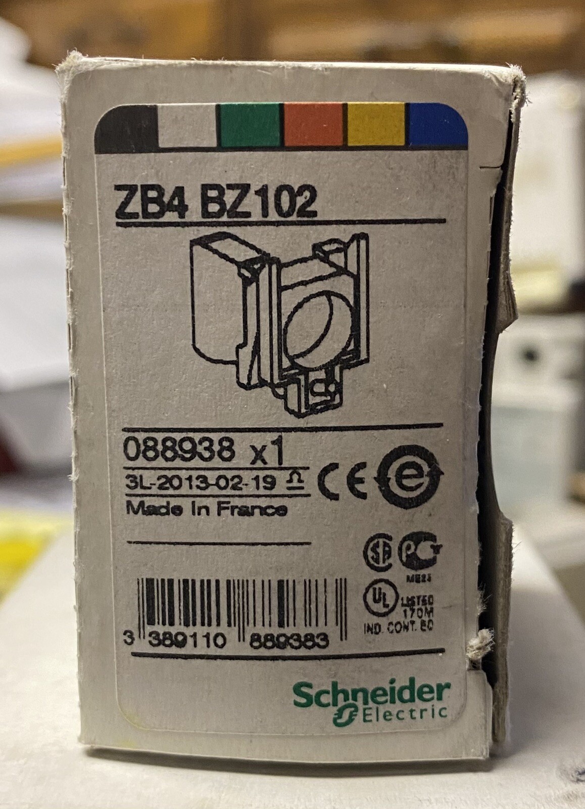 TELEMECANIQUE SCHNEIDER ELECTRIC ZB4 BZ102 Pushbutton Latch ZBE 102 NC ...