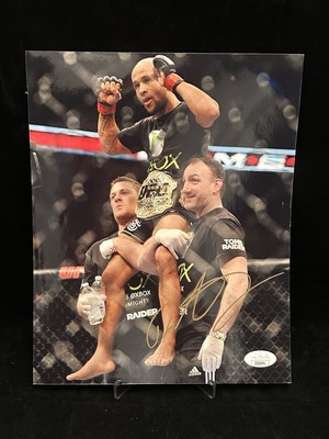 Demetrious Johnson Signed Autograph 8x10 UFC MMA Photo JSA COA CHAMP | eBay