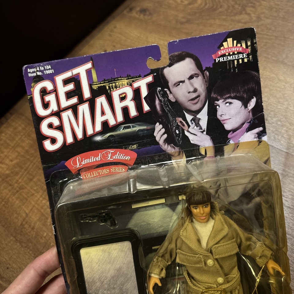 Get Smart Maxwell Smart Agent 99 Exclusive Premiere Figures 1998 ...