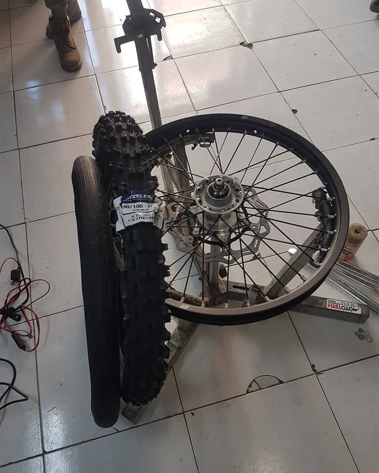 LUCIOLI EXTREME 7MM INNER TUBE - MOUSSE TUBLISS NITRO MICHELIN 90/90 ...