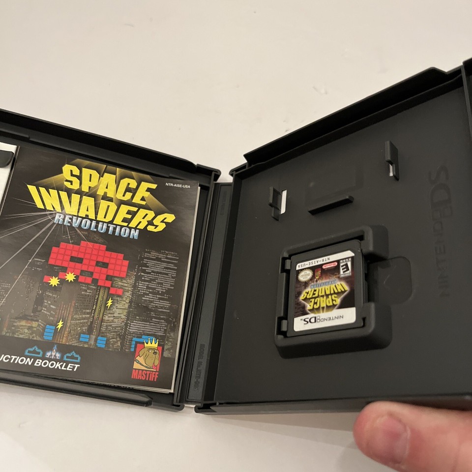 Space Invaders Revolution Nintendo DS Game Complete Tested Works - Free ...
