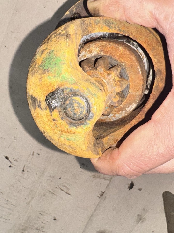 JOHN DEERE LATE STYLED A & 60 DELCO REMY 12v STARTER MOTOR AW AN AH | eBay