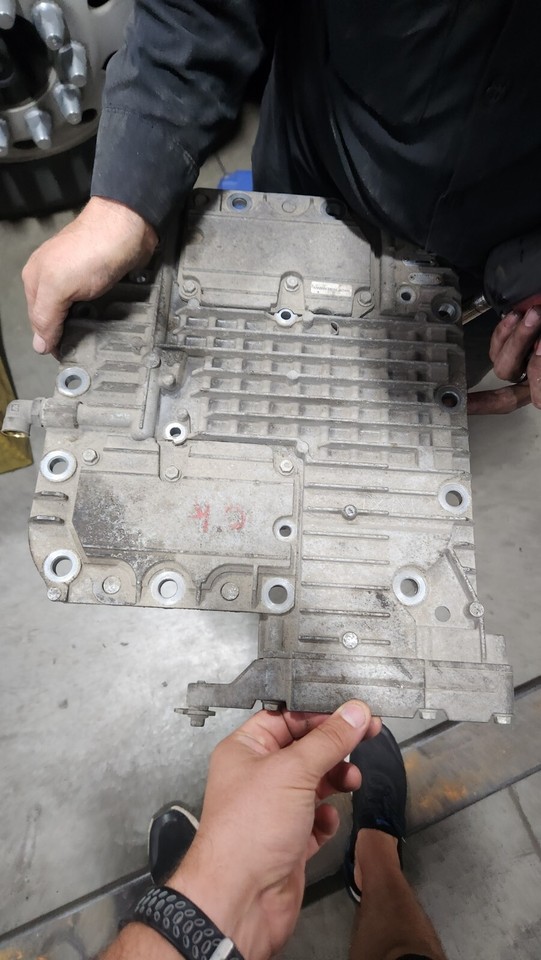 VOLVO I-SHIFT TRANSMISSION TECU,ECU.COMPUTER. ATO2612D TRANSMISSION ...