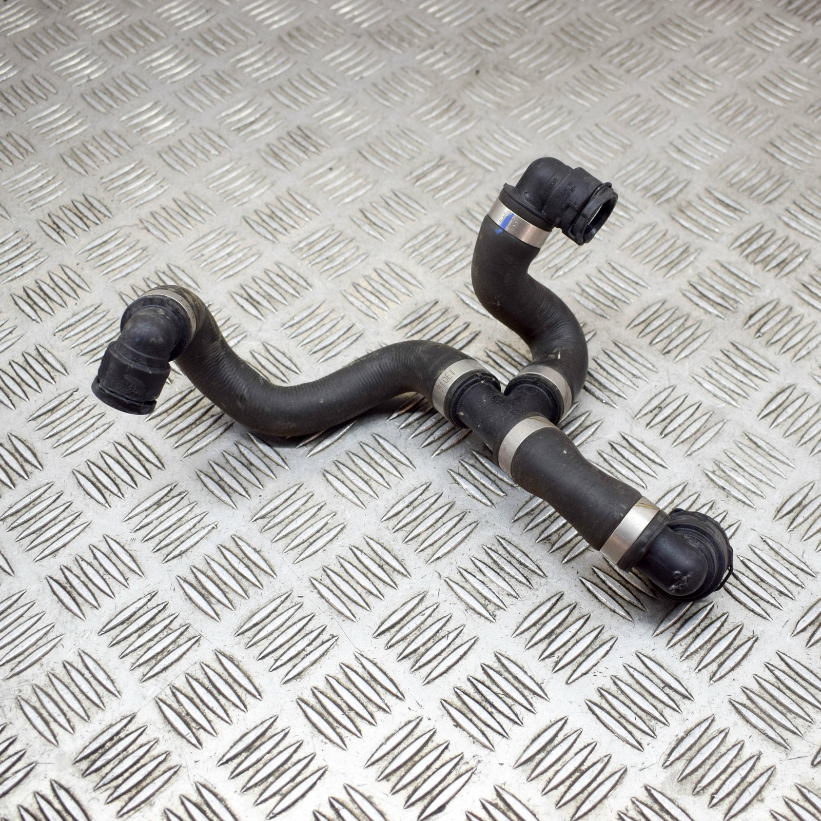 MERCEDES-BENZ C W205 Coolant Hose Pipe A2055013984 2.1 Diesel 125kw ...