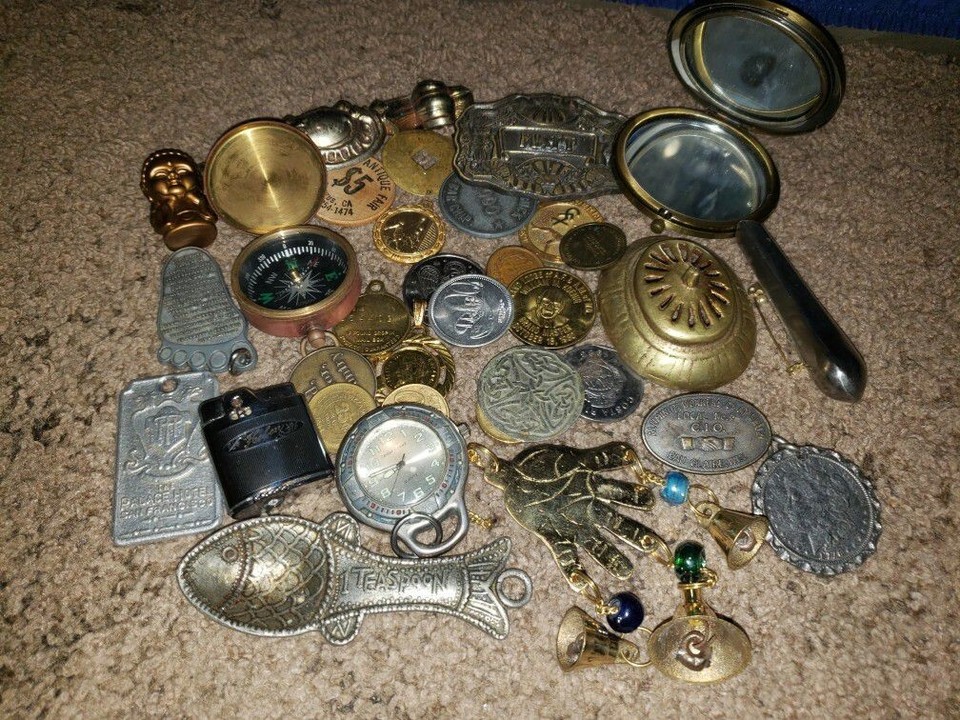 20 pound "Junk Drawer" Estate liquidation services Old & new mixed ...