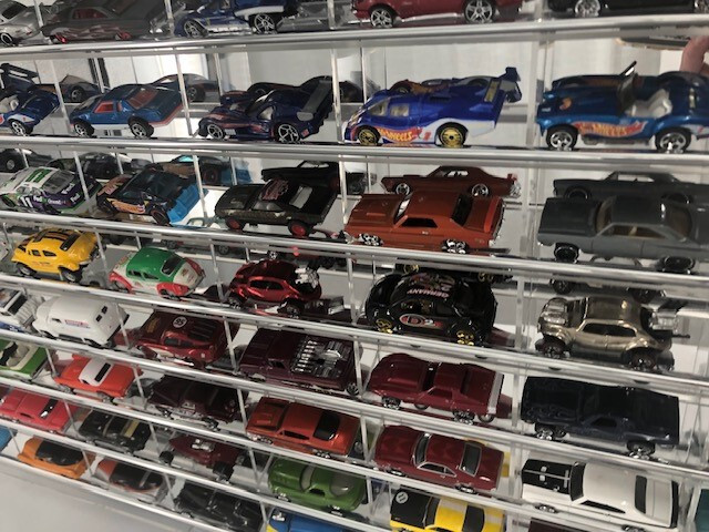 1/64 Die Cast Display Case compatible with Hot Wheels - 99 Angle Shelf ...