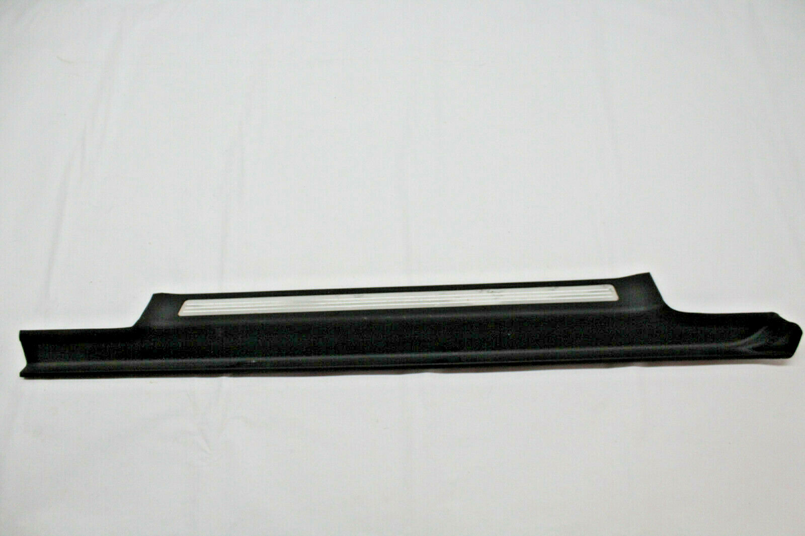 2006-2009 MERCEDES R350 W251 OEM Left Rear Back Door Sill Scuff Plate ...