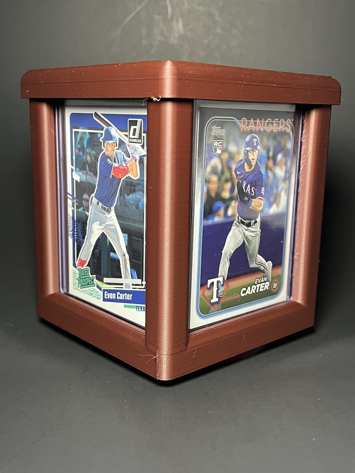 Top Loader Spinning Holder, Displays 4 Cards, *cards Not Included* Red ...