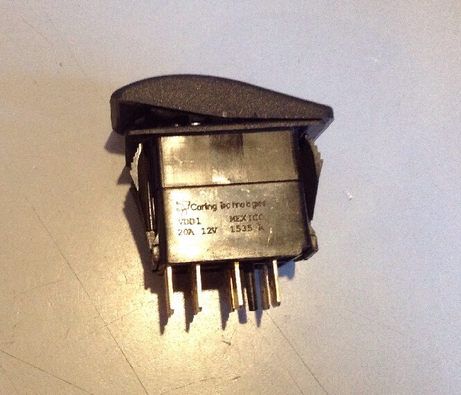 Carling VDD1 On/off 12v 20 Amp Red Illuminated Rocker Switch With Cover ...