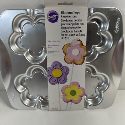 Wilton Blossom Pops Cookie Pan Kitchen Bakeware Aluminum 4 Cookie Pops ...