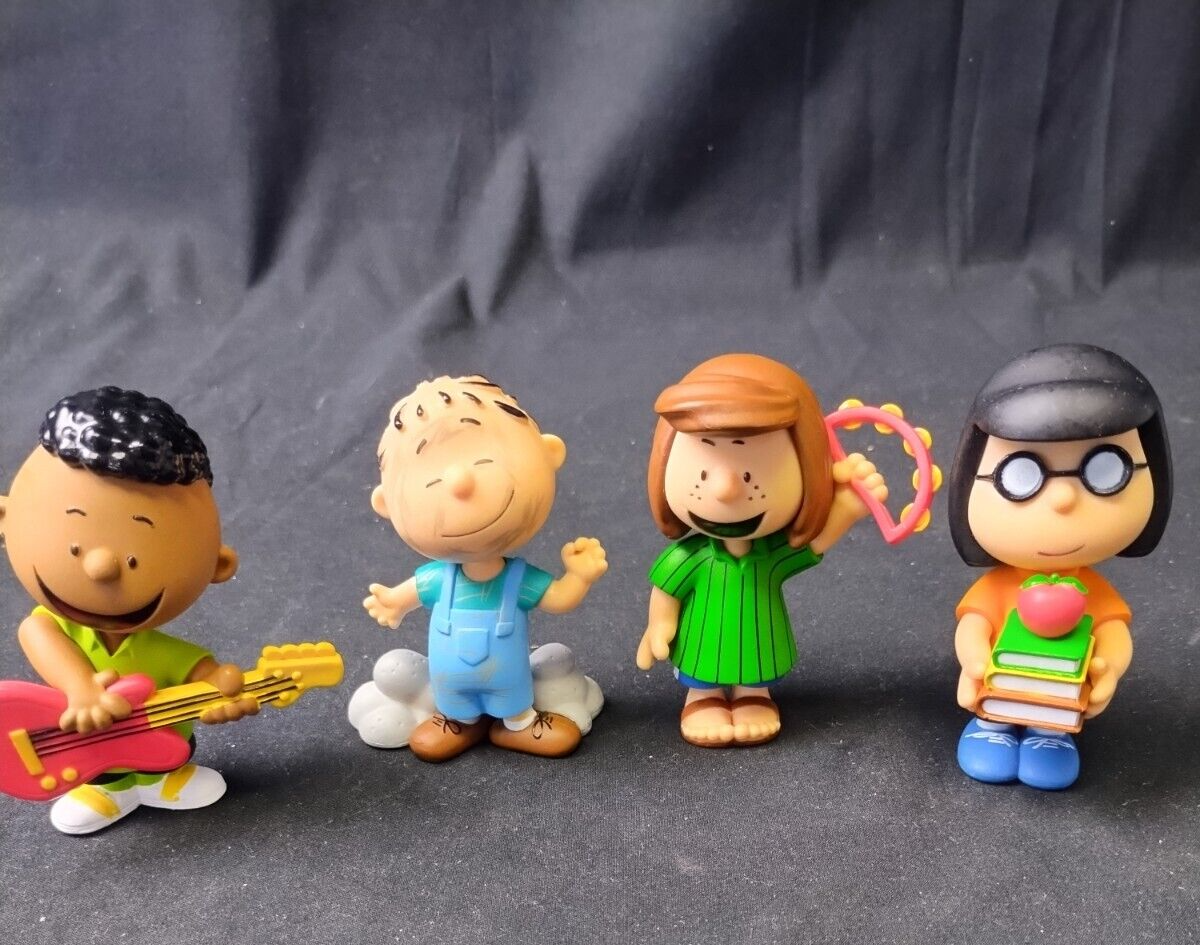 Lot of 4 Peanuts 3" Figures Just Play Pig Pen Marcy Pep Patty Franklin ...