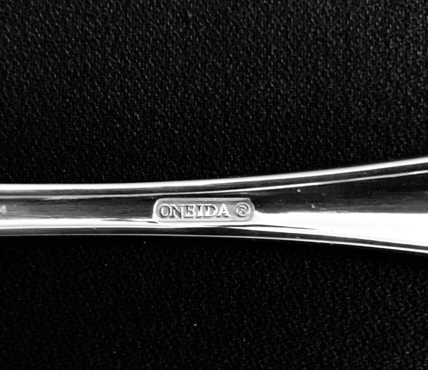 New ONEIDA Stainless COUNTESS 4 DINNER FORKS 7 3/4" Glossy Beaded ...