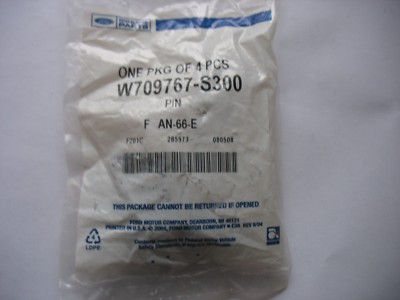 NOS OEM FORD PUSH PIN FOR ROCKER PANEL LOWER MUSTANG 2003 W-709767-S300 ...