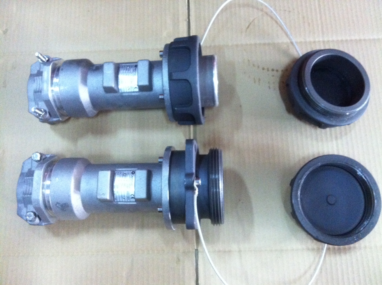 CAVOTEC PC4-RS04-0950FM15 & PC4-SS04-0959M15 Connector SET , 250A 1kV ...