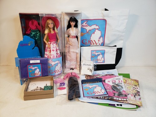 2025 GAW CONVENTION MEET ME IN THE MITTEN BARBIE DOLL SET WITH EXTRAS ...