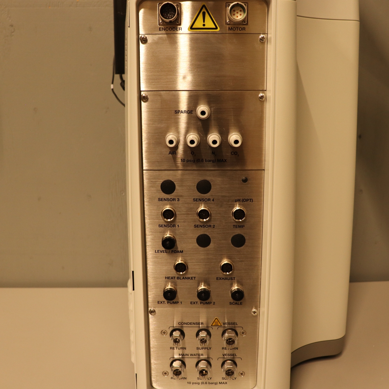 Eppendorf BioFlo 320 Bioprocess Control Station Fermenter Bioreactor | eBay