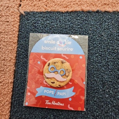 Tim Hortons Pops Papi Smile Cookie Button Pin 2022 Z7 | eBay