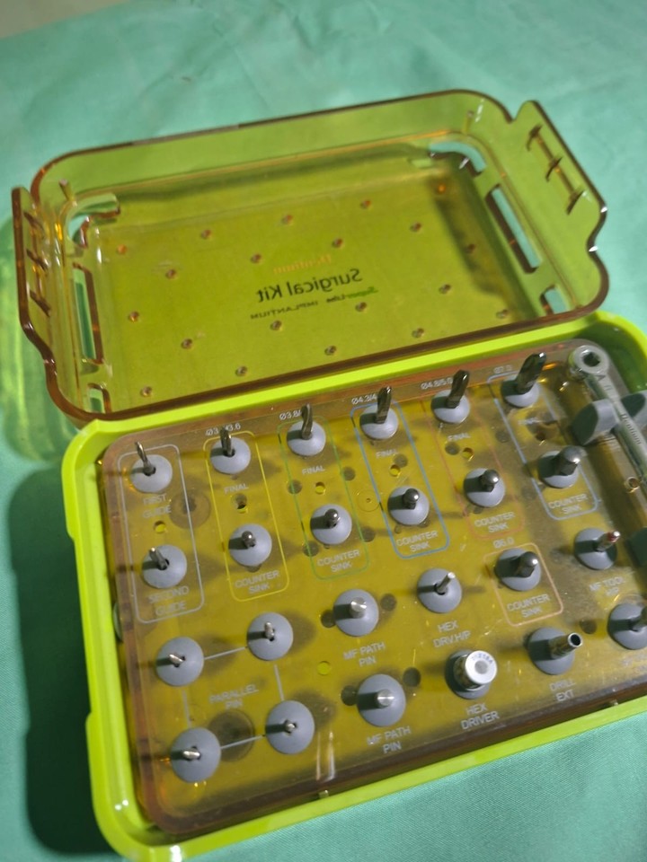 Děntium Surgical Kit Super Lìne implantium set dental surgical kit ...