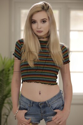 Lexi Lore Blonde Petite Girl Model Photo Risque 4x6 Art Print A891 | eBay