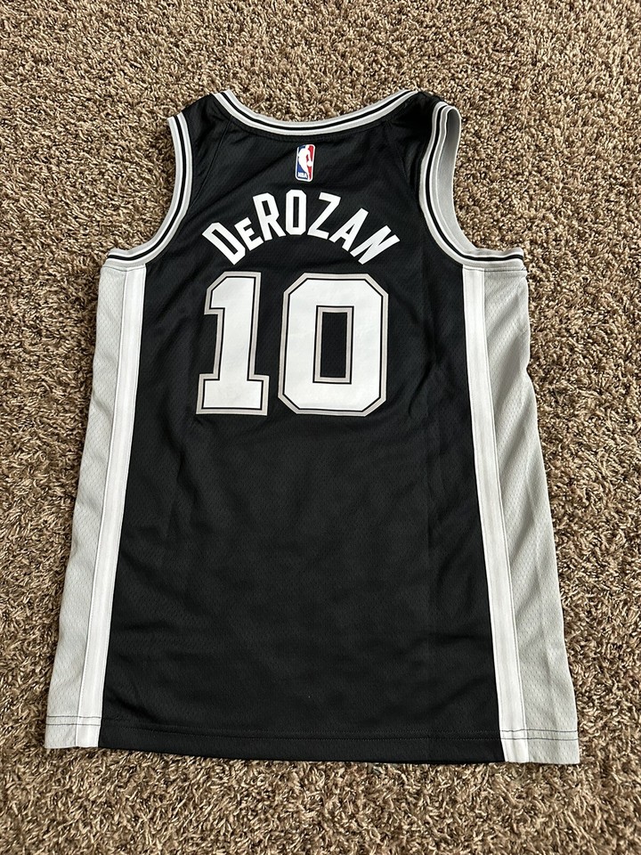 Demar Derozan #10 Small. Stitched Lettering San Antonio Spurs Black ...