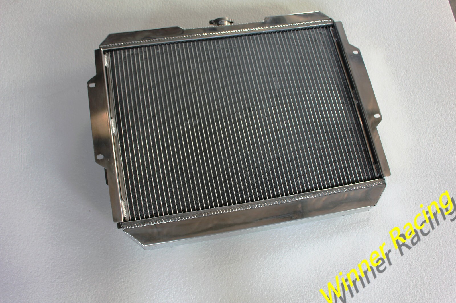 RADIATOR FOR Mitsubishi Pajero/Montero L04-G 2.6 L 4G54; 2.3TD 2.5TD MT ...
