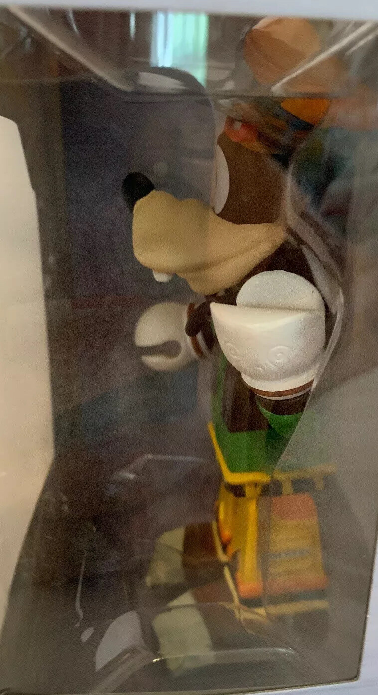 ViniMates - GOOFY - Diamond Select Toys Disney Kingdom Hearts Poseable ...