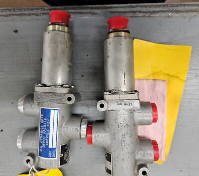 Hydro-Aire 4954A #8 Dump Valve 3000 PSI Lowrider 2EA