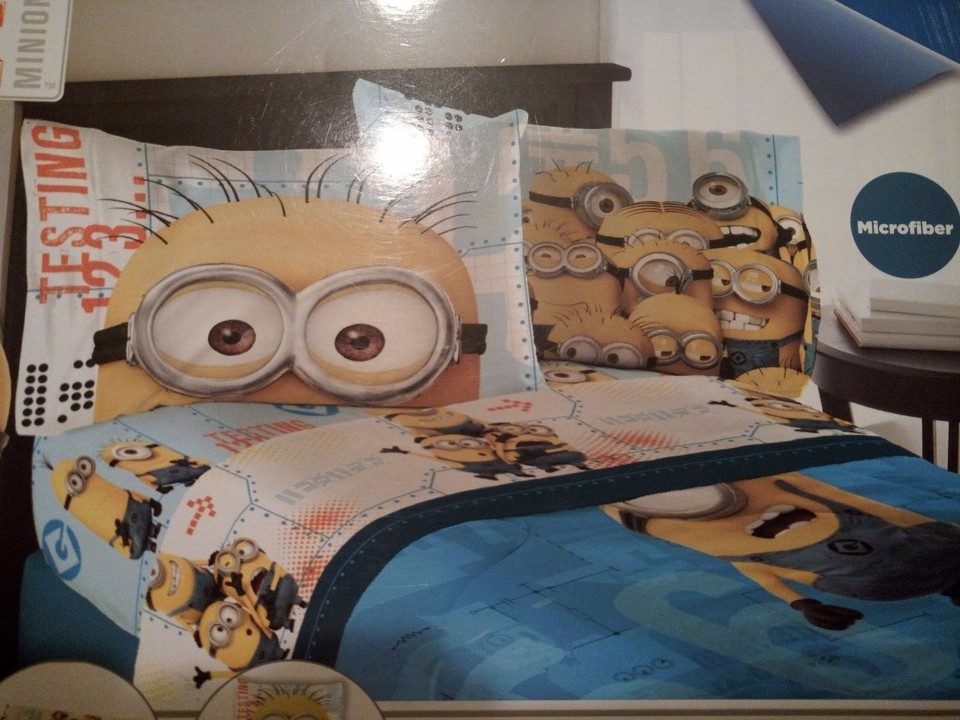 Despicable Me Minion Made 4 Piece Full Sheet Set Fitted Play Sheet ...