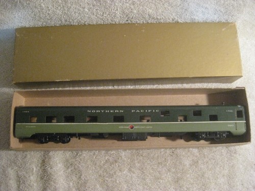 Vintage Roundhouse HO GREAT NORTHERN Combine Passenger coach For repair ...