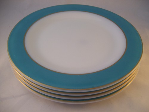 Pyrex Turquoise Dinner Plates Set of 4 Blue Border Gold Trim USA Retro ...