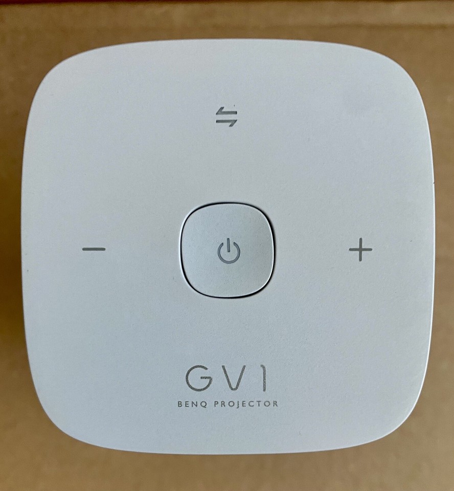 BenQ GV1 Wireless Mini Portable Projector / Google Cast & AirPlay ...