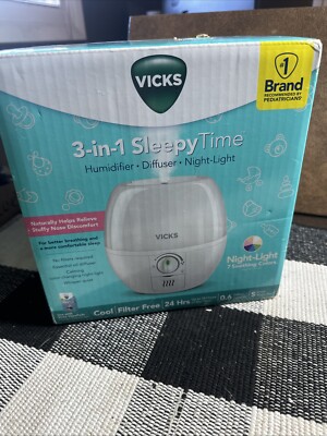 Vicks Filter-Free 3-in-1 SleepyTime Humidifier/Diffuser/Night Light New ...