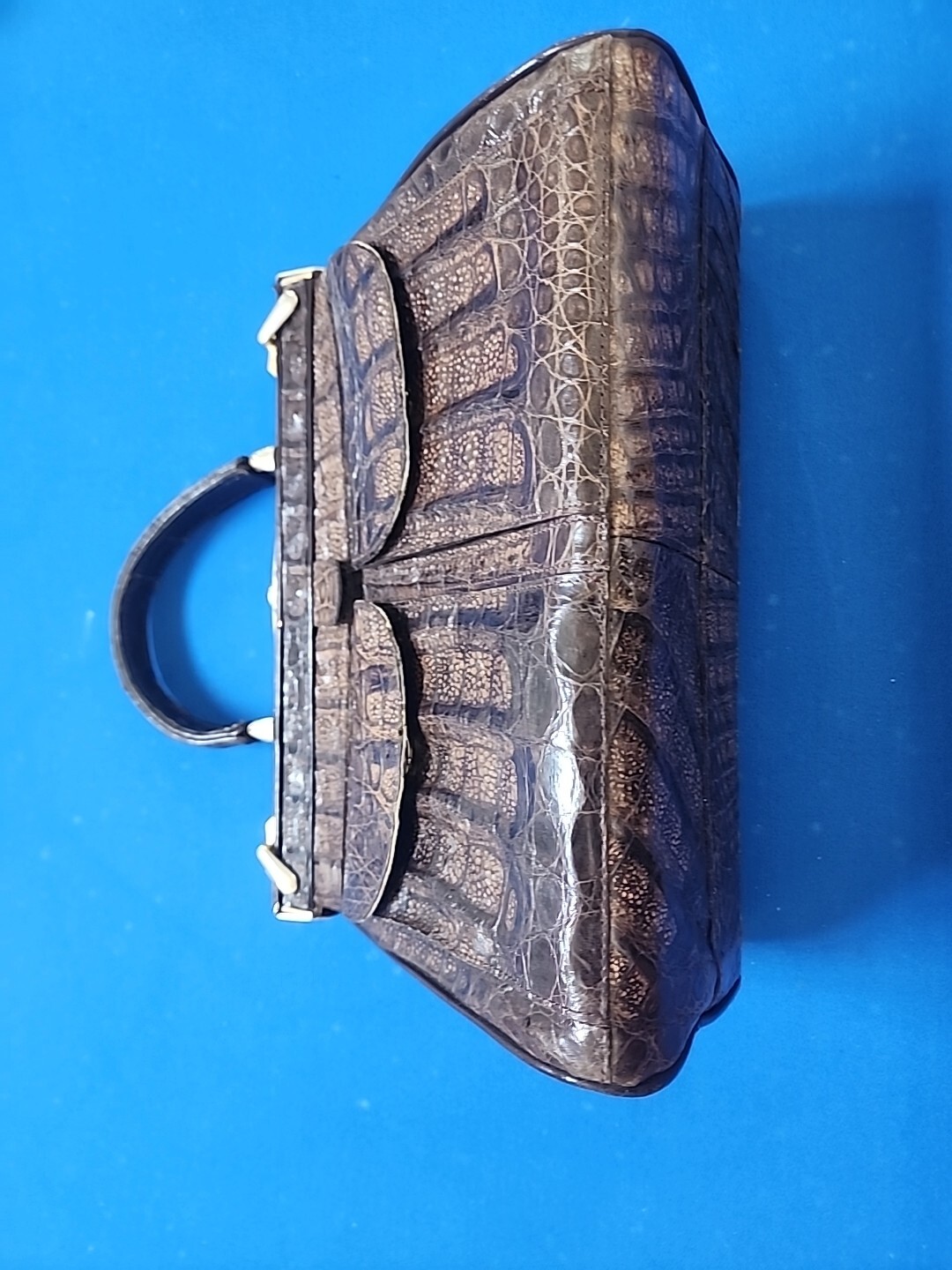 1970s Timeless Croco / Alligator Dr. Bag Gorgeous! … - Gem