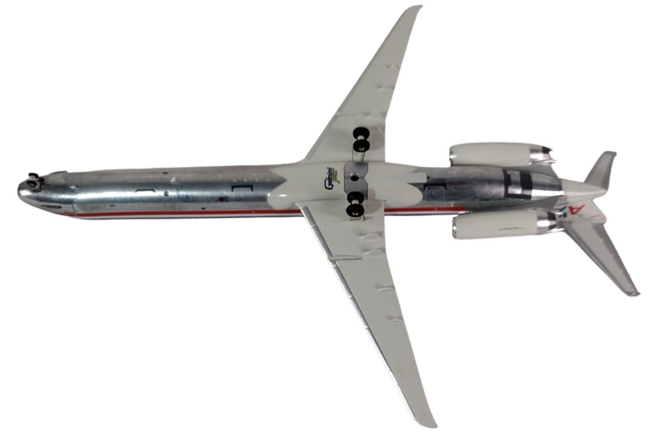 Gemini Jets 200 1:200 American Airlines MD-80 Rare Model Diecast ...
