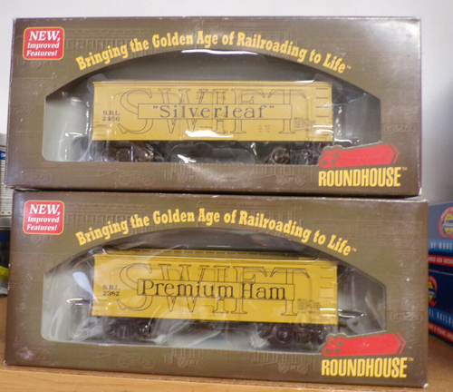 2 ROUNDHOUSE RTR HO SILVERLEAF SWIFT PREMIUM HAM 36' MEAT REEFER # 2382 ...