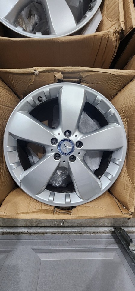 Nearly new 2019 Mercedes ML350 19x8 Wheels W164 A1644014702 | Silver | OEM