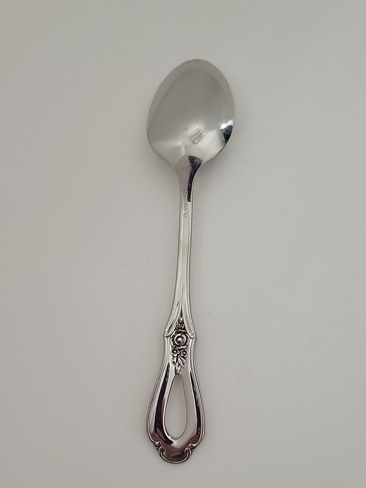 Oneida Toujours 6 1/8" Teaspoon Heirloom Cube Stainless Floral Pierced ...