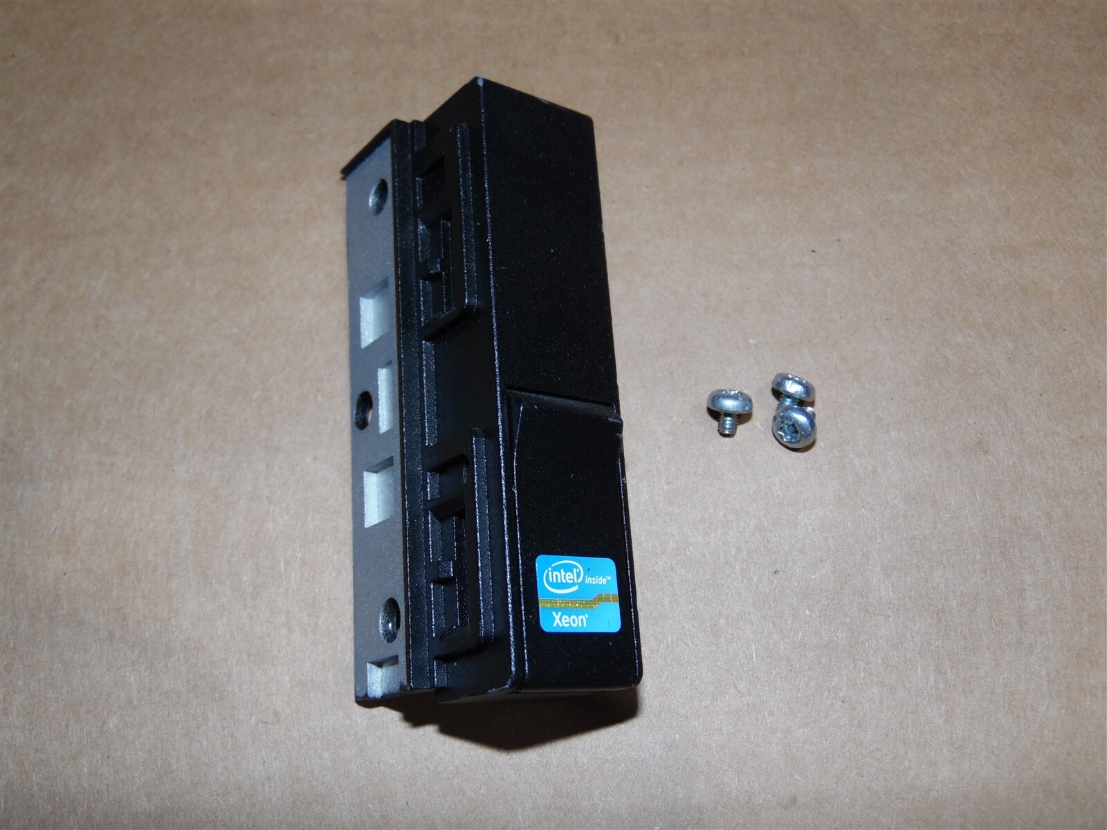 DELL EMC POWEREDGE SERVER R820 R720 R520 CHASSIS RIGHT RACK EAR WITH ...