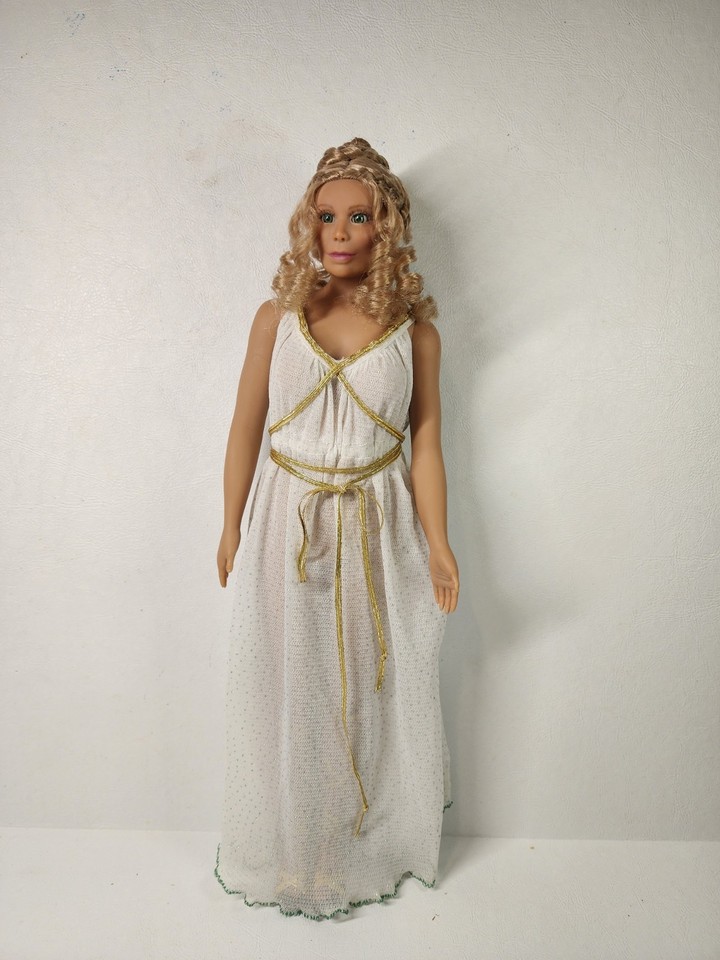 Nea Matia Inc. Goddess Demeter Teacher Of Maternal Love By Sophia Dolls ...